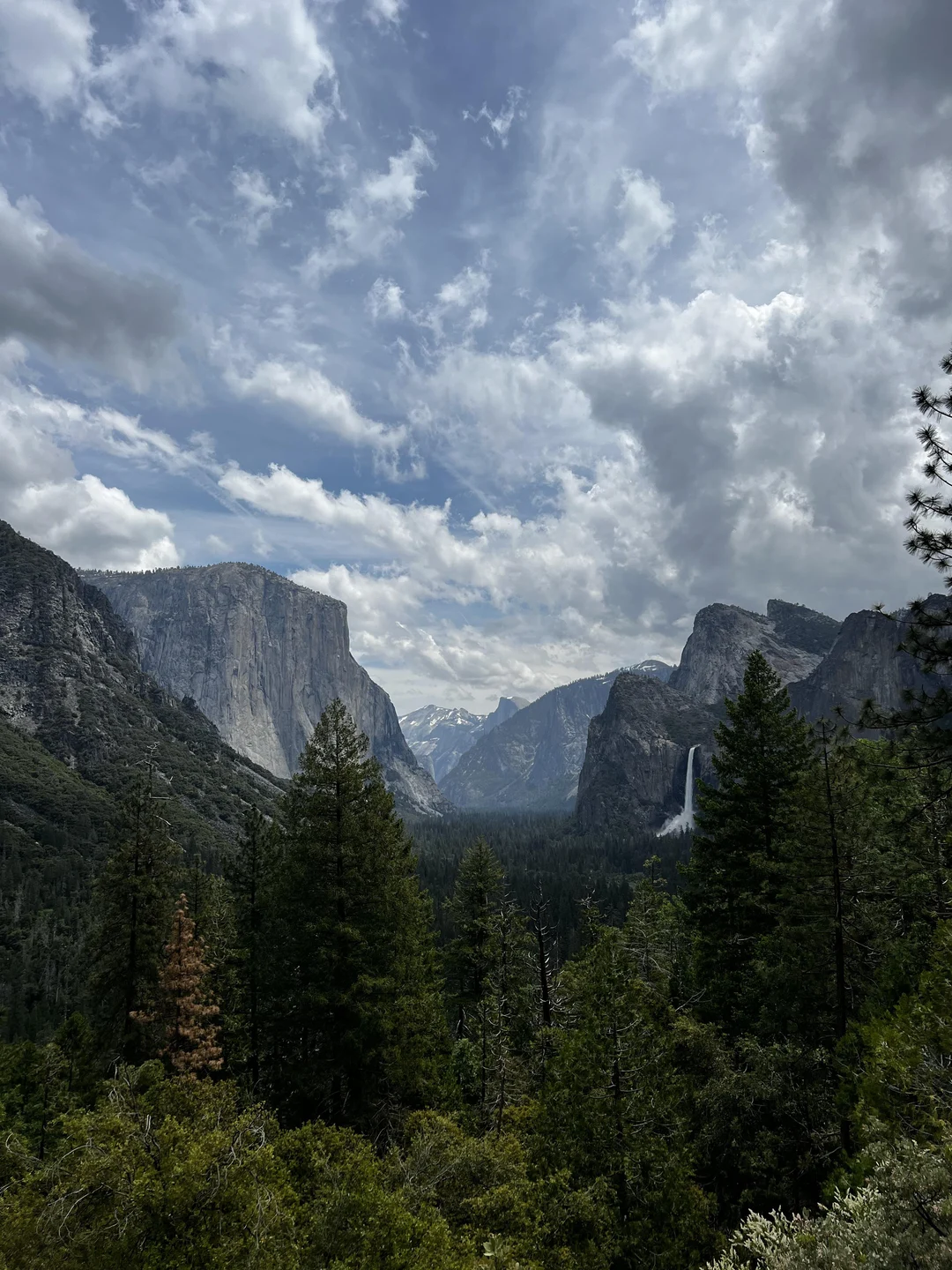 Yosemite Valley,Tunnel View May 2023 — 3024 x4032 [OC] | Scrolller