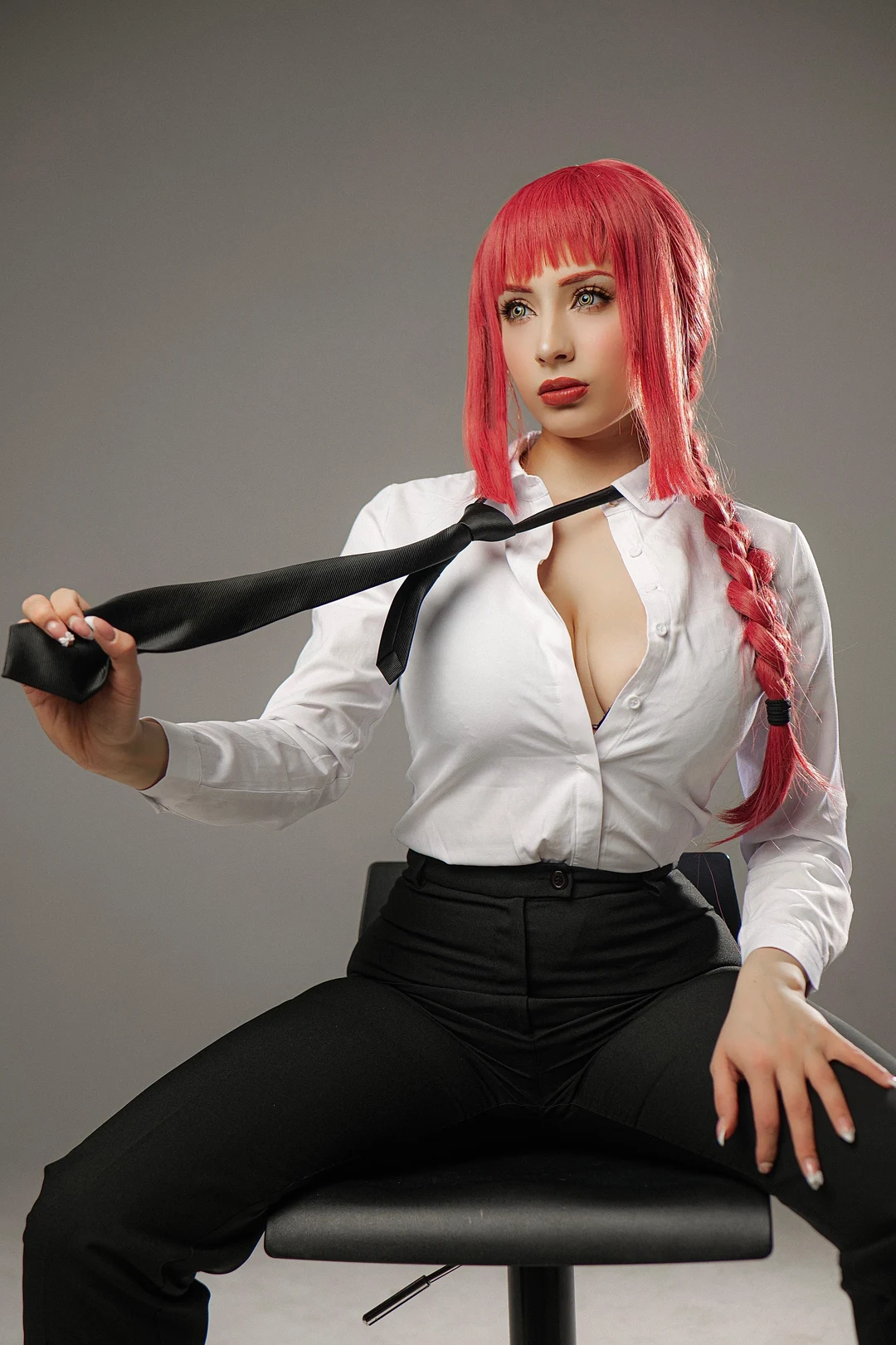 Makima by athena_cos.play | Scrolller