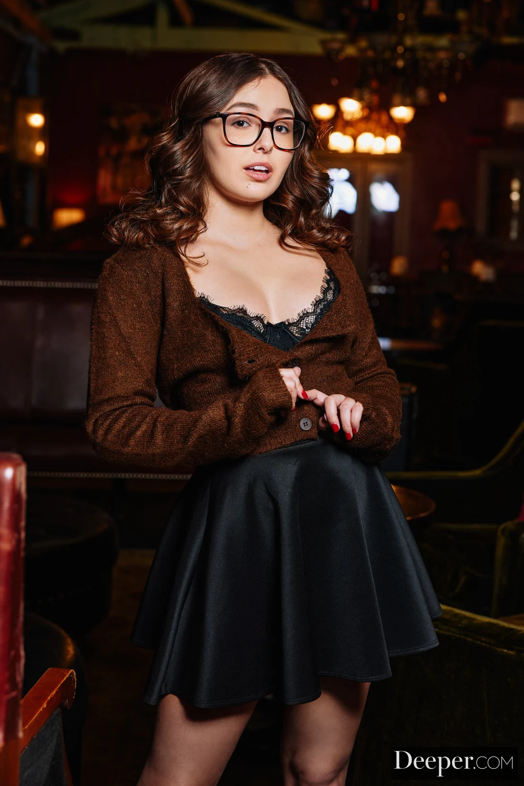 Leana Loving | Scrolller