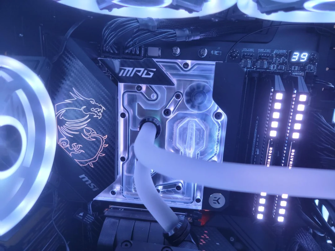 New loop running cooler | Scrolller