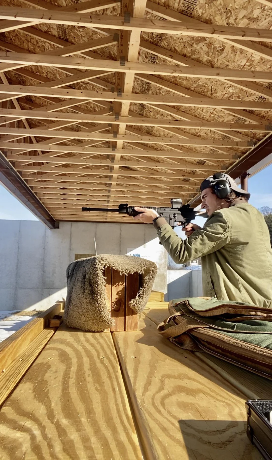 Budget Build Anderson AM-15 with Sig RD | Scrolller