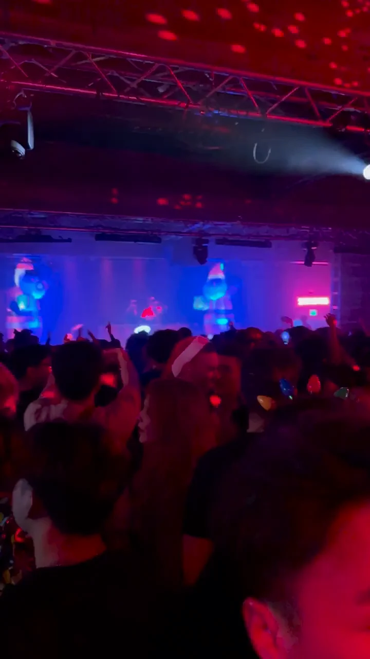 Boombox Cartel b2b Floss dropping Always - Panama (Wave Racer Remix) | Scrolller