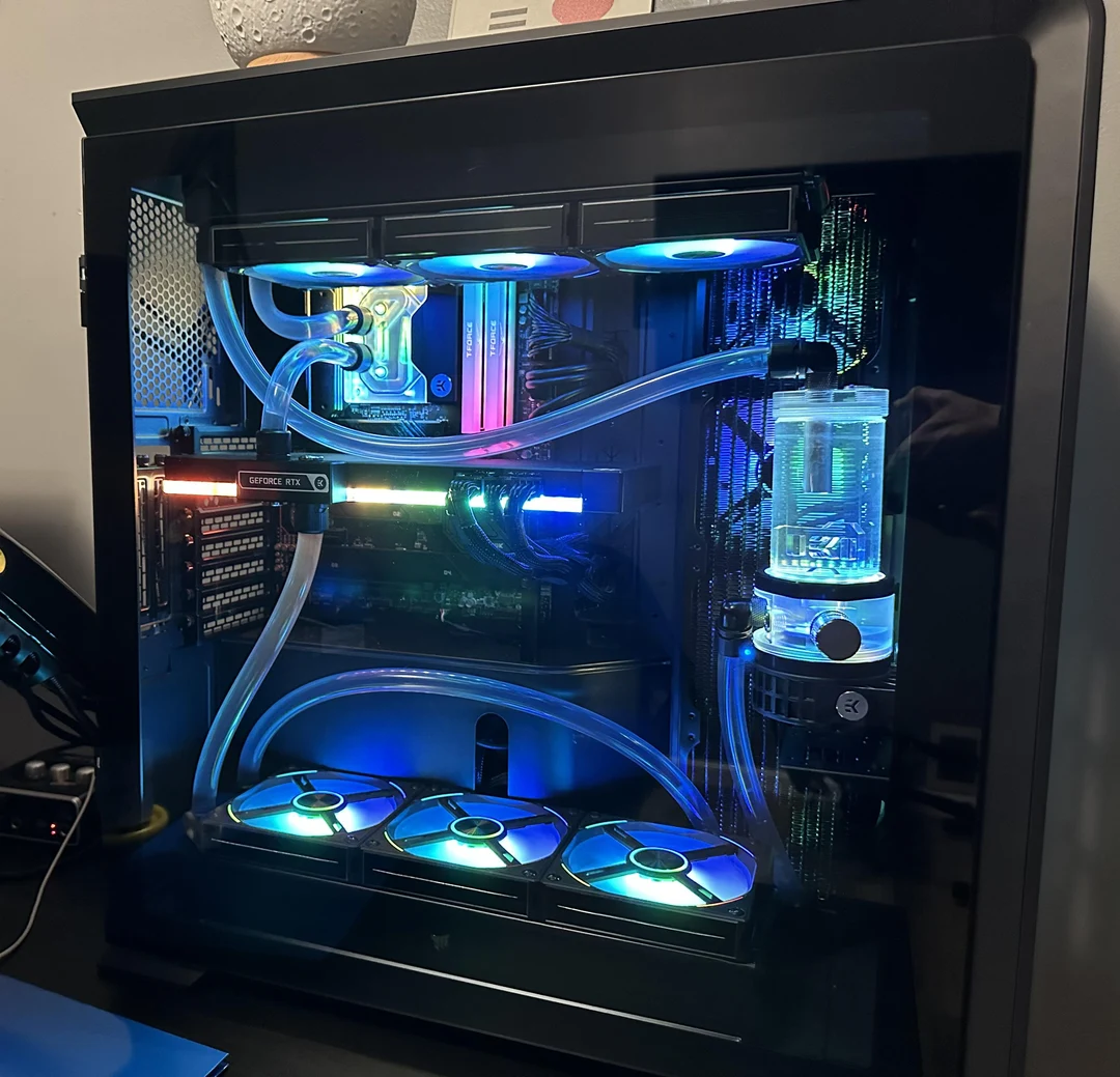 First water cooled build | Scrolller