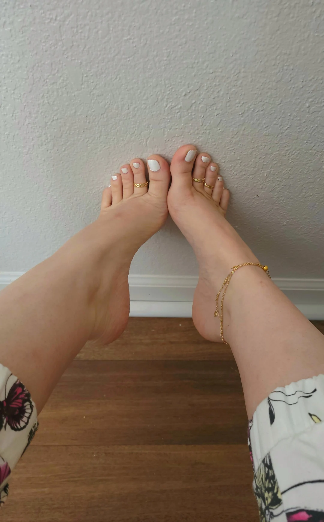What do you think of my cute little arches? ;) | Scrolller