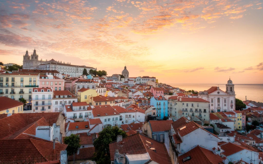 Alfama, Lisbon | Portugal | Scrolller