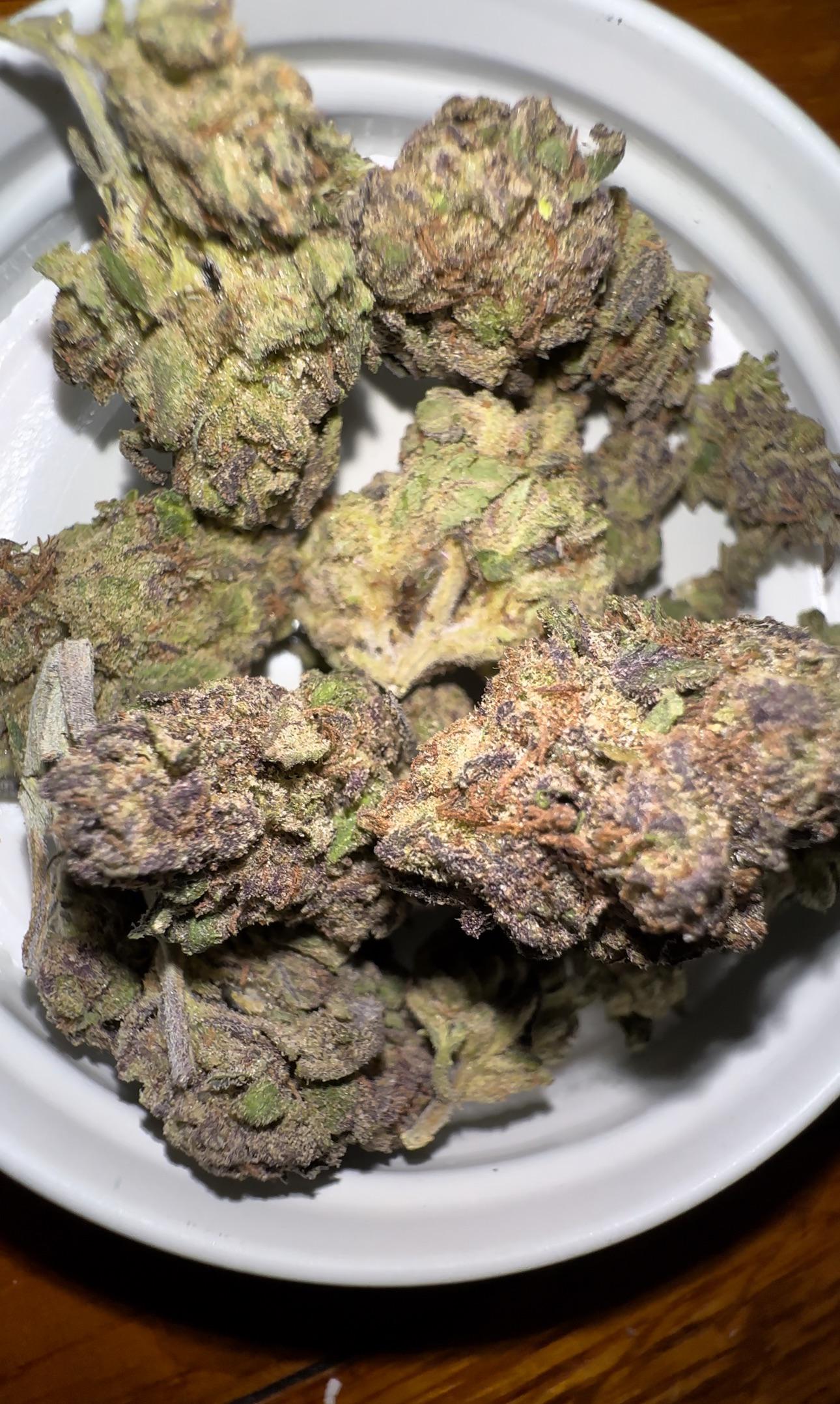 Purple Bubblegum | Scrolller