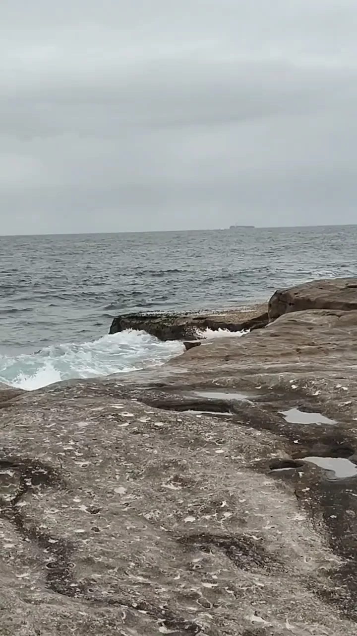 Just your average NYD dip | Scrolller