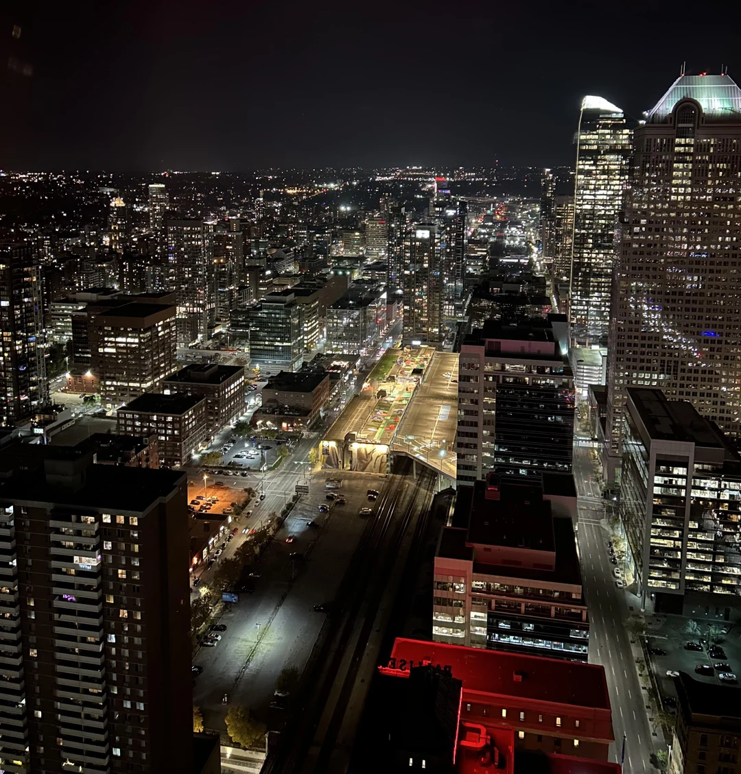 Calgary, AB | Scrolller