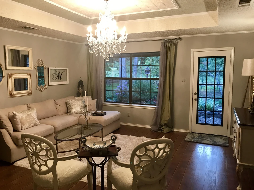 Rustic Elegance, my cozy little Texas cottage♥️ | Scrolller