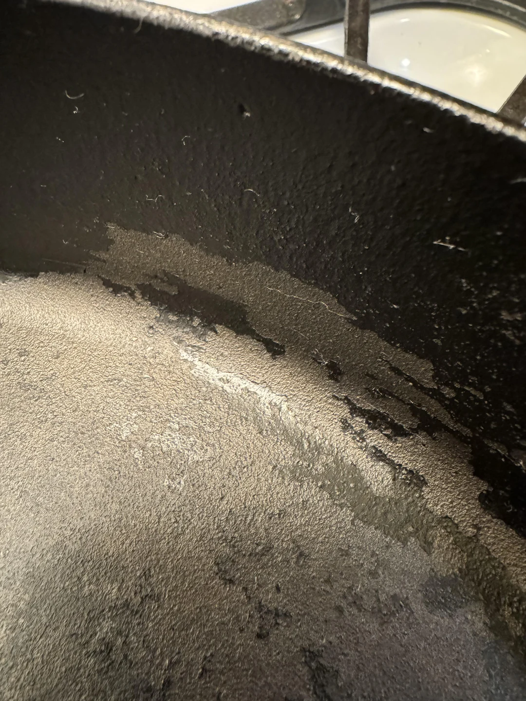 Lodge Flakes | Scrolller