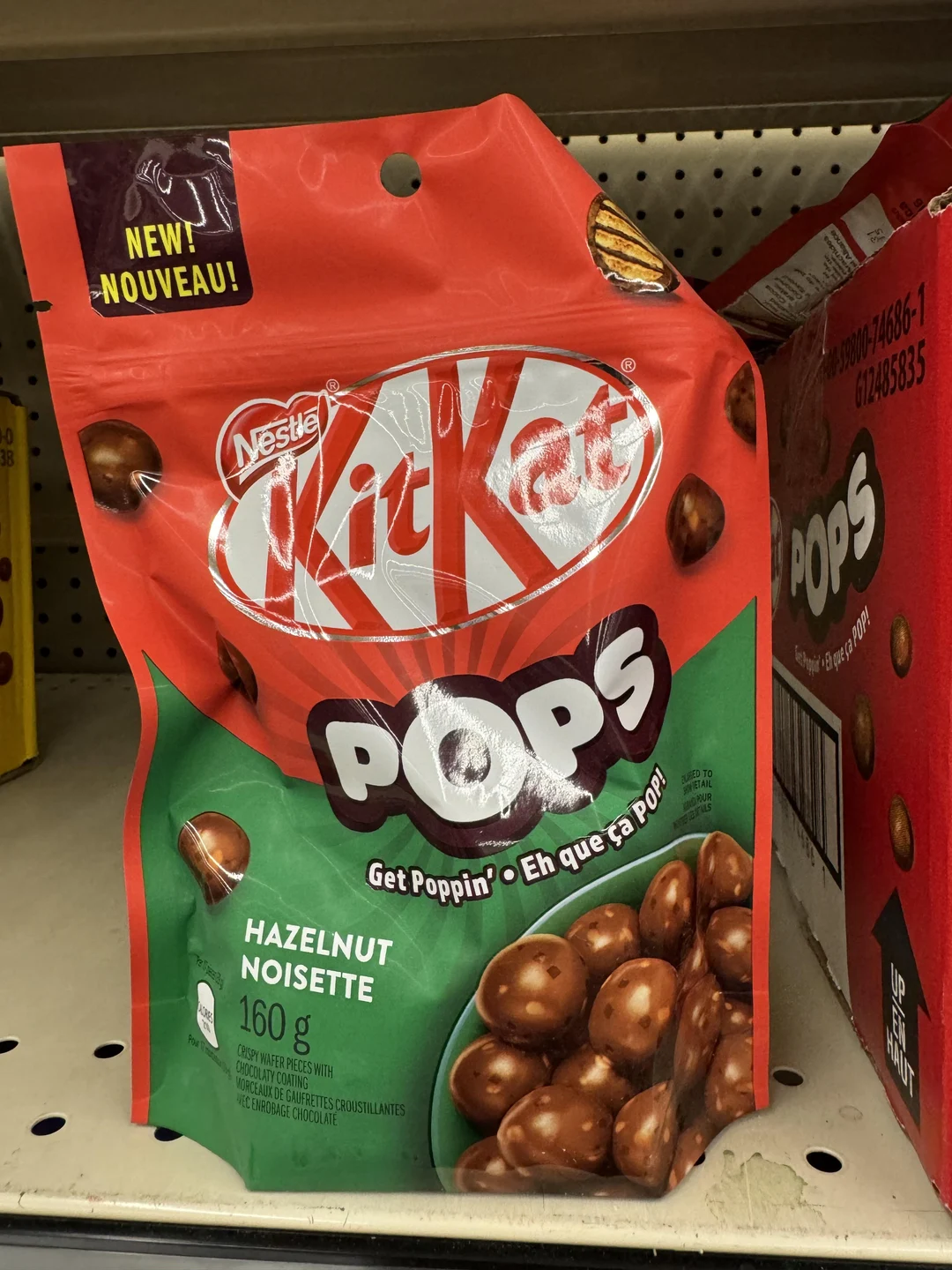 Canadian Kit Kat | Scrolller