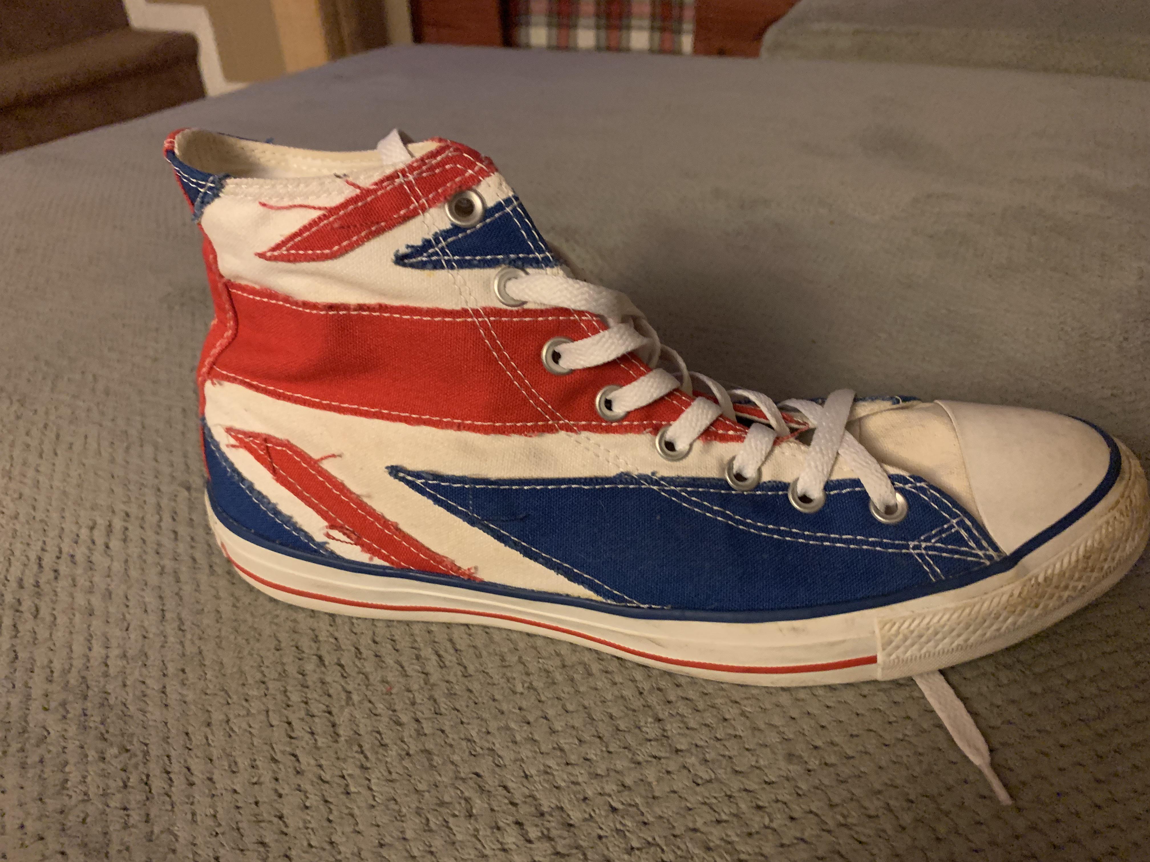 Just got these Union Jack Chucks. I think they’d look much better with a red tongue. Has anyone ...