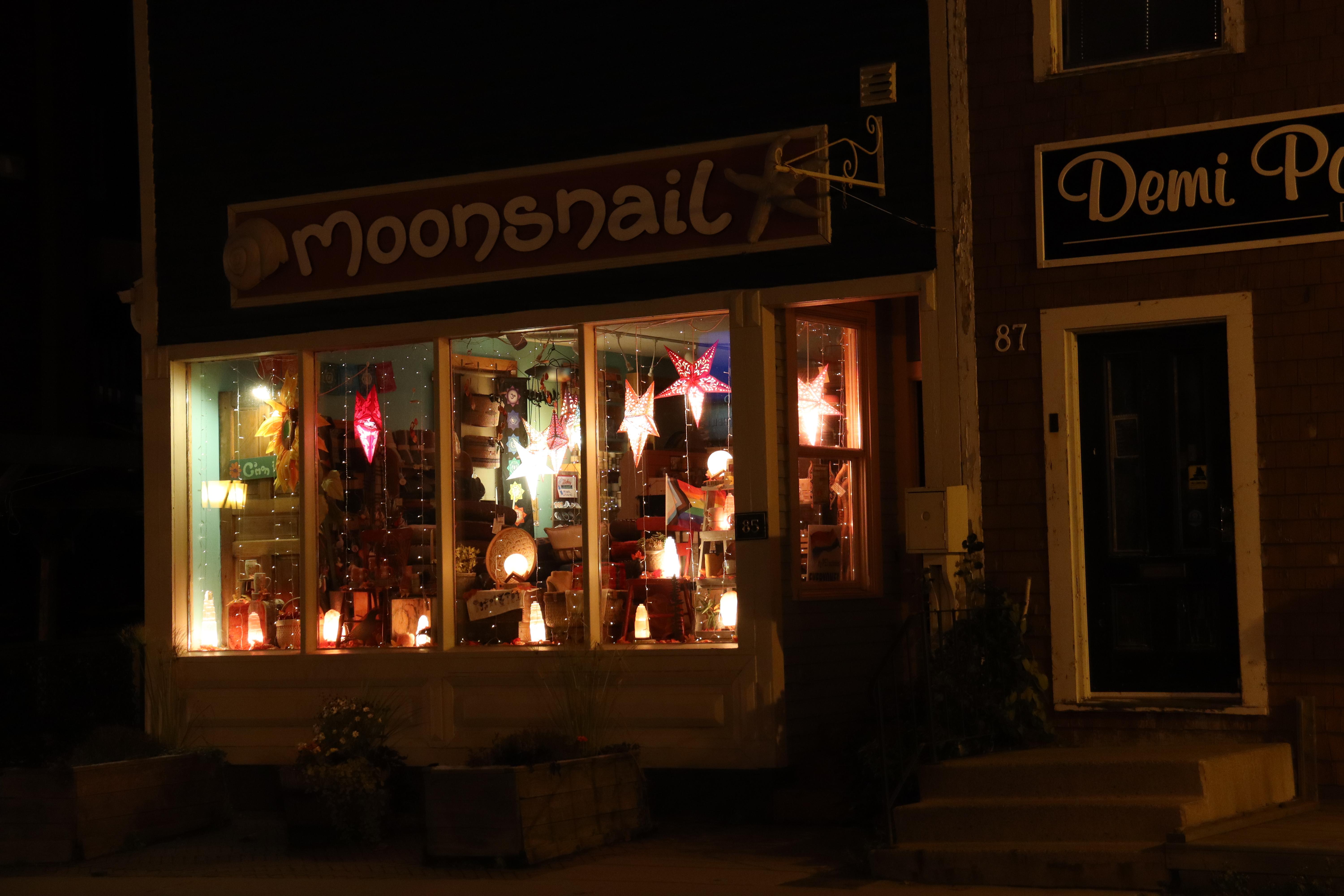 Storefront | Scrolller