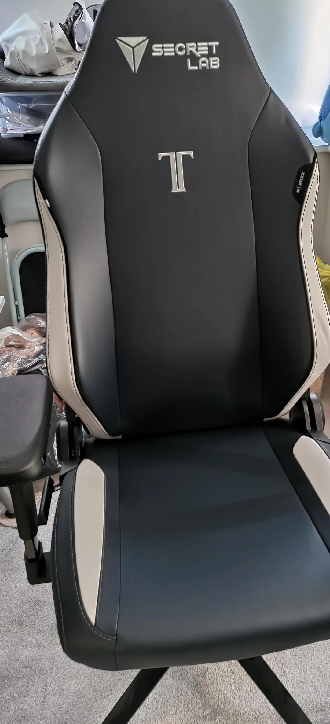 #Secretlab Titan Evo 2022 | Scrolller