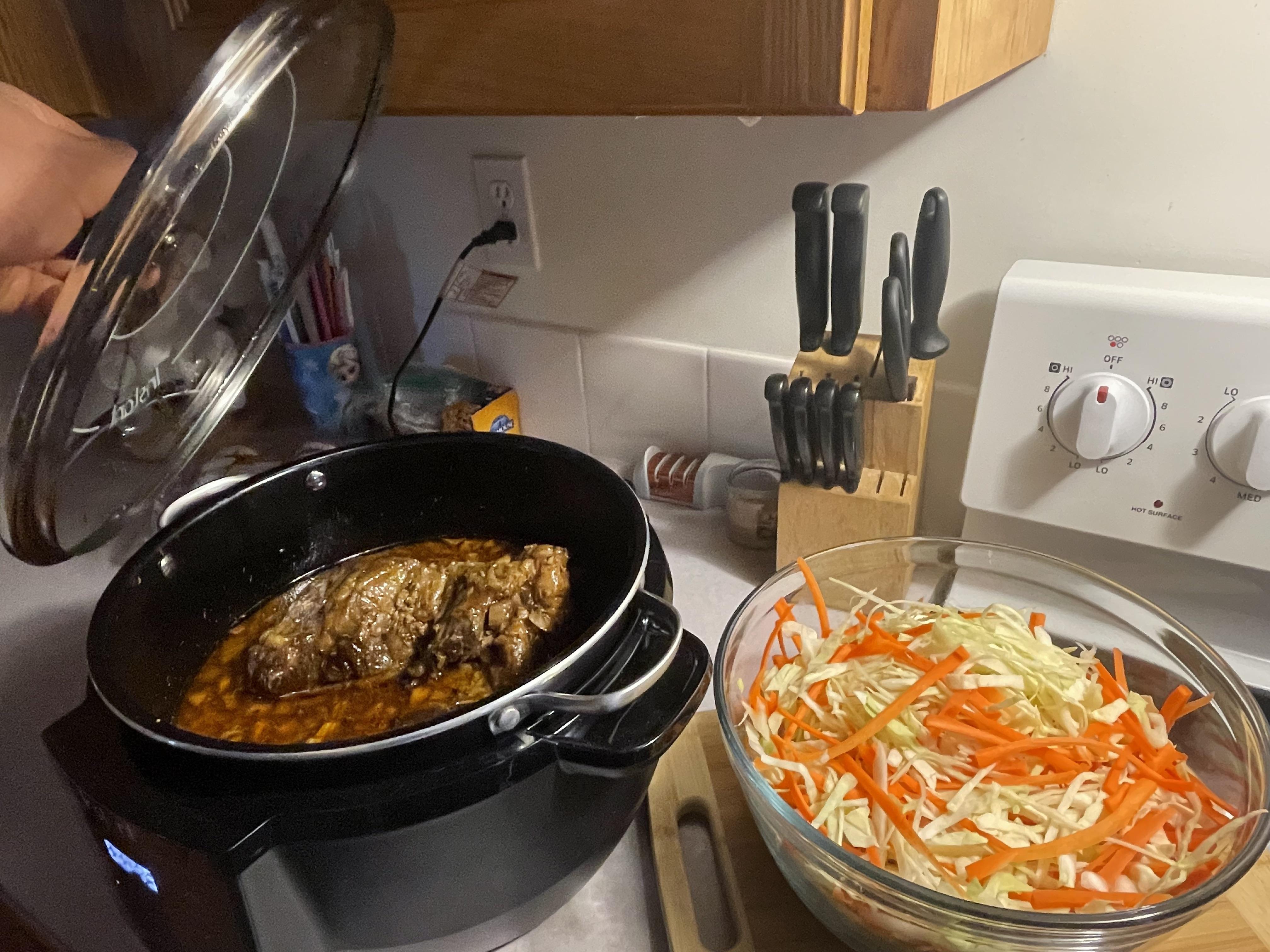 [Homemade] Pulled Pork, Coleslaw and Pickled Onions | Scrolller