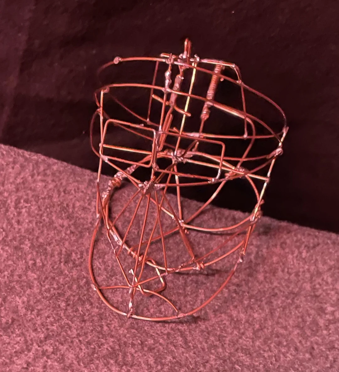 „Inside“,me,Copper wire art,2022 | Scrolller