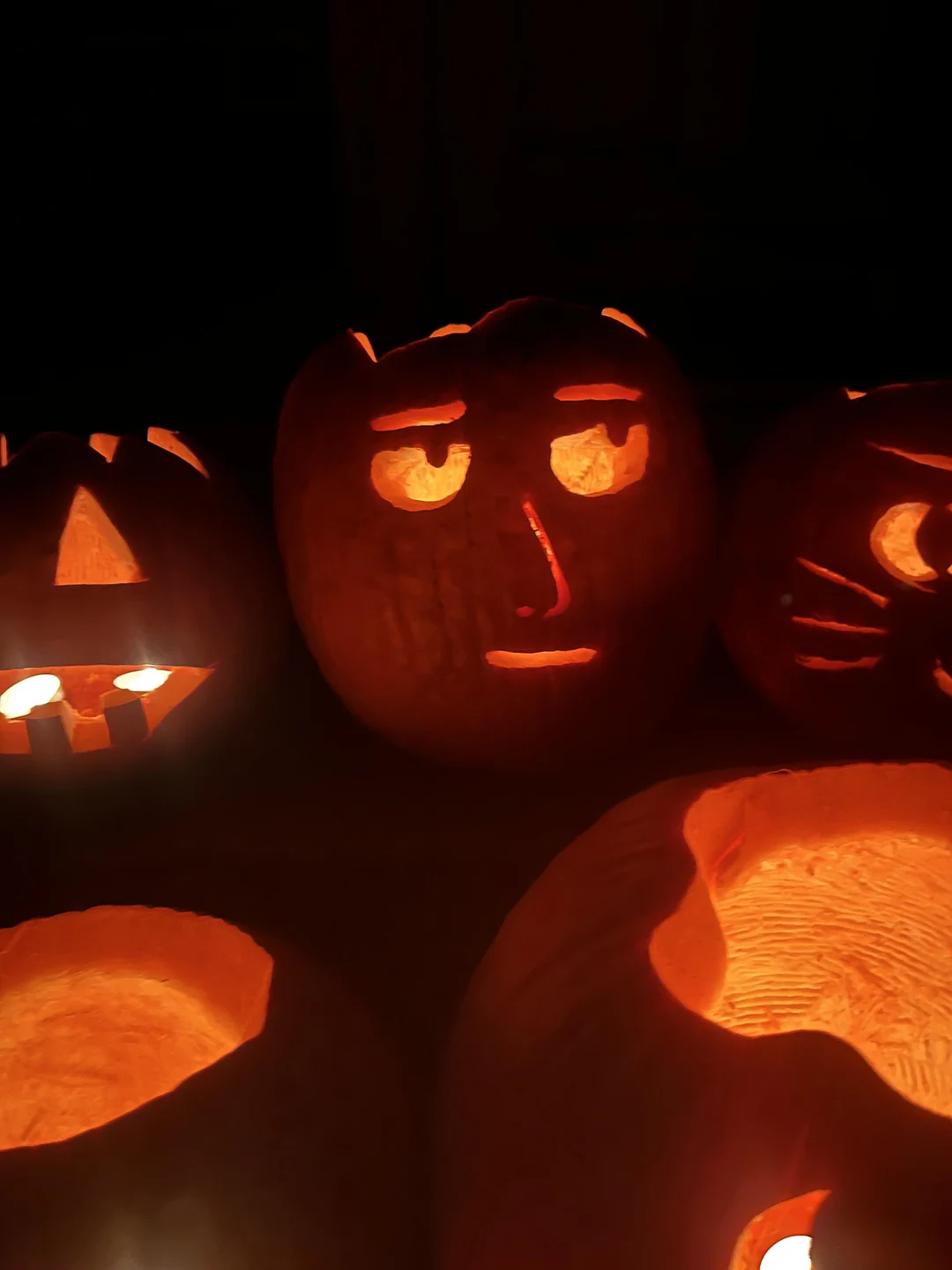 One Pump | Scrolller