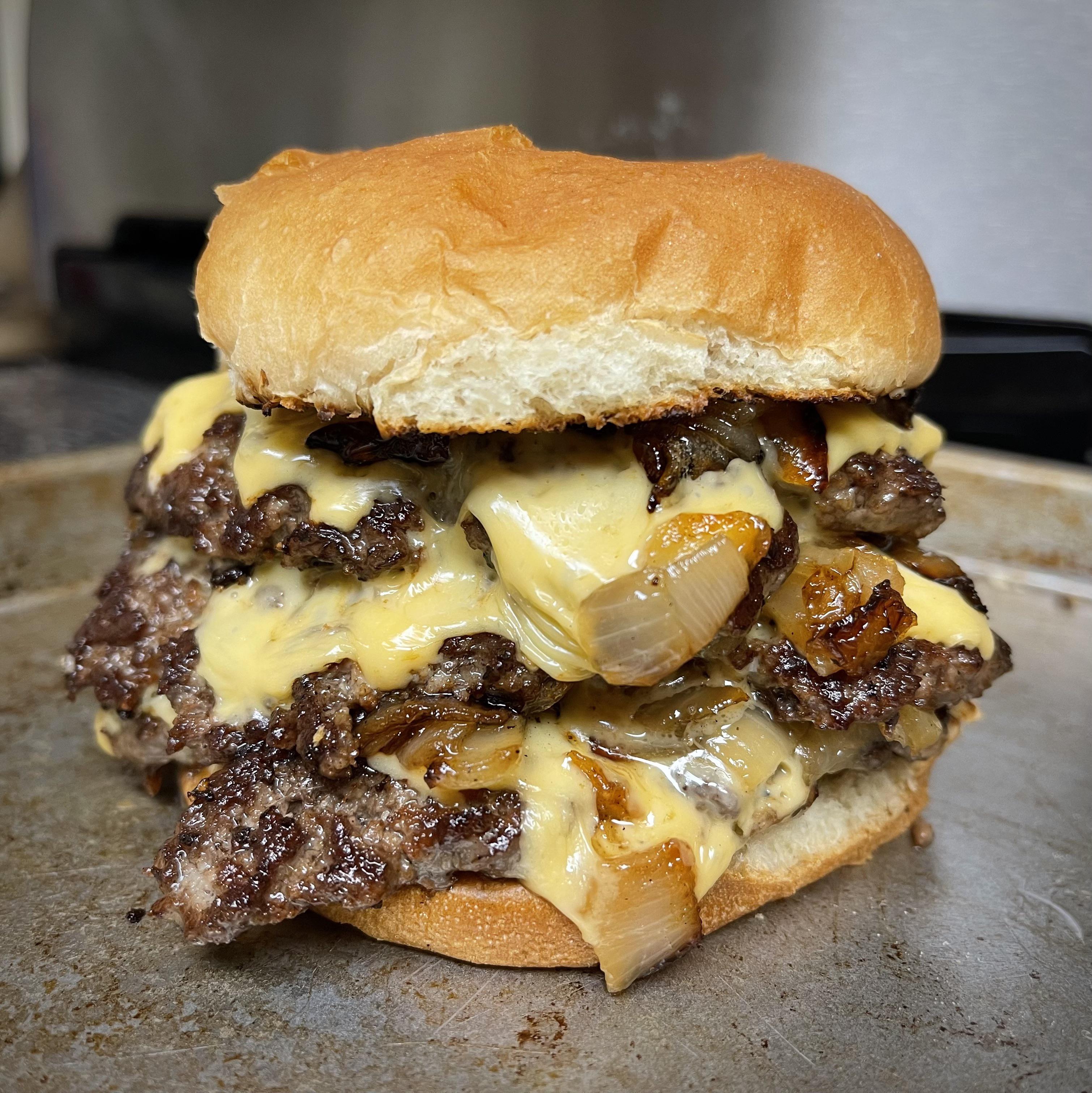[Homemade] Triple Smash Burger | Scrolller