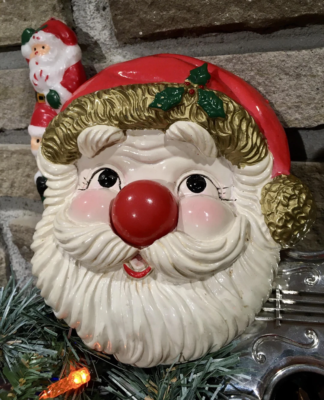 Vintage (40+yo) Musical Santa Decoration | Scrolller