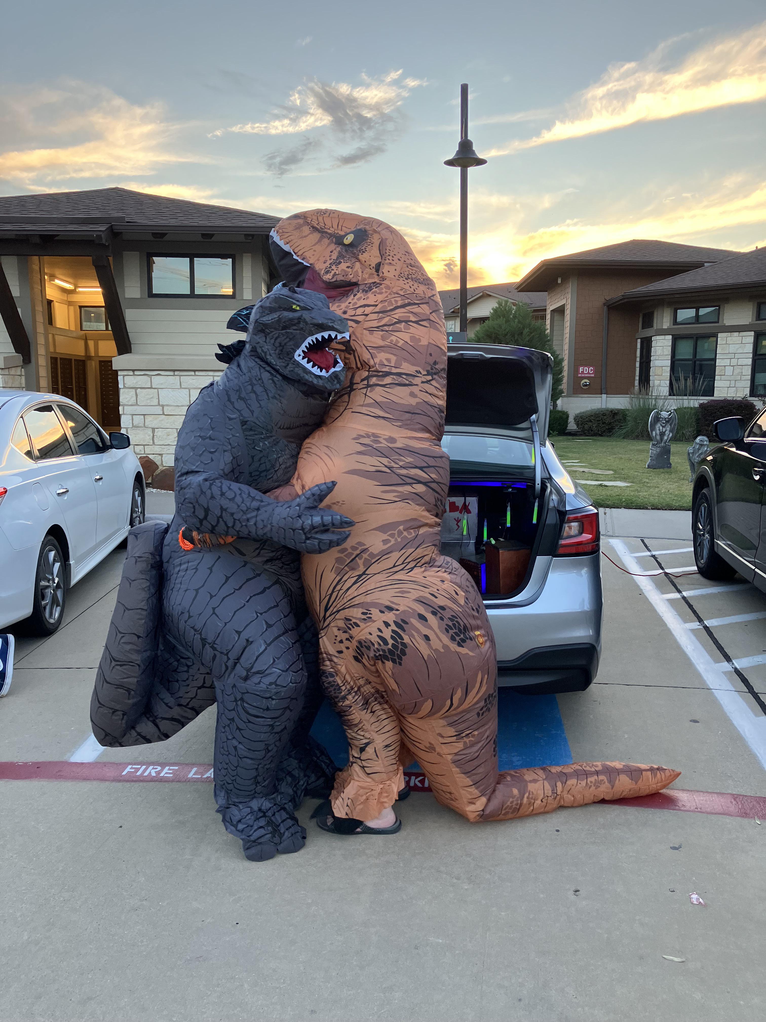 Godzilla Hugging T-Rex | Scrolller