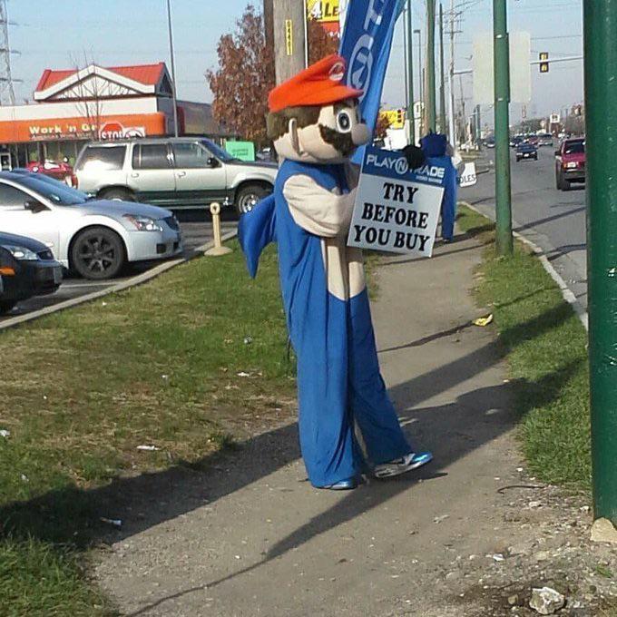 Blursed Mario/sonic | Scrolller