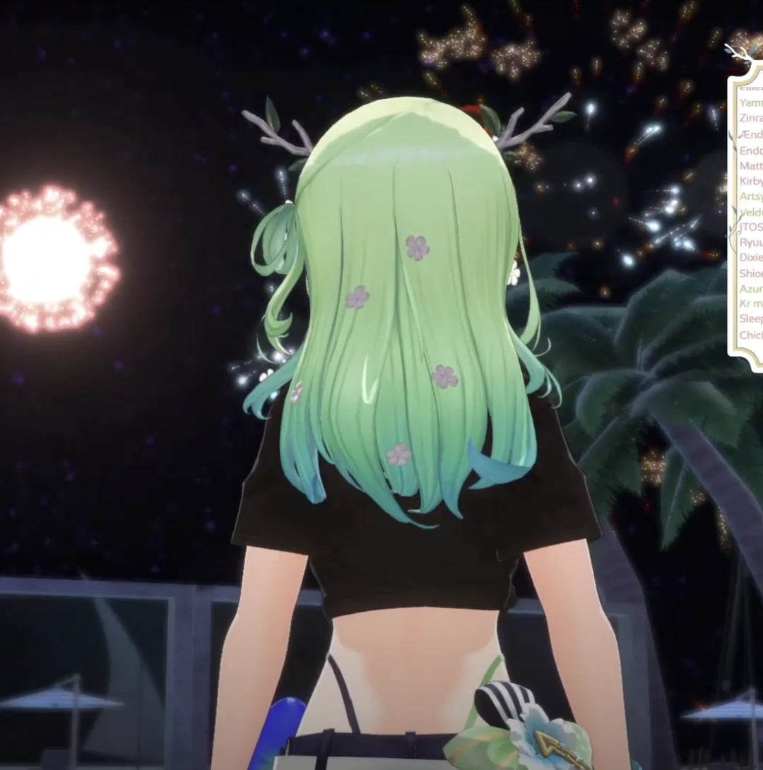 FAUNA'S BACK | Scrolller