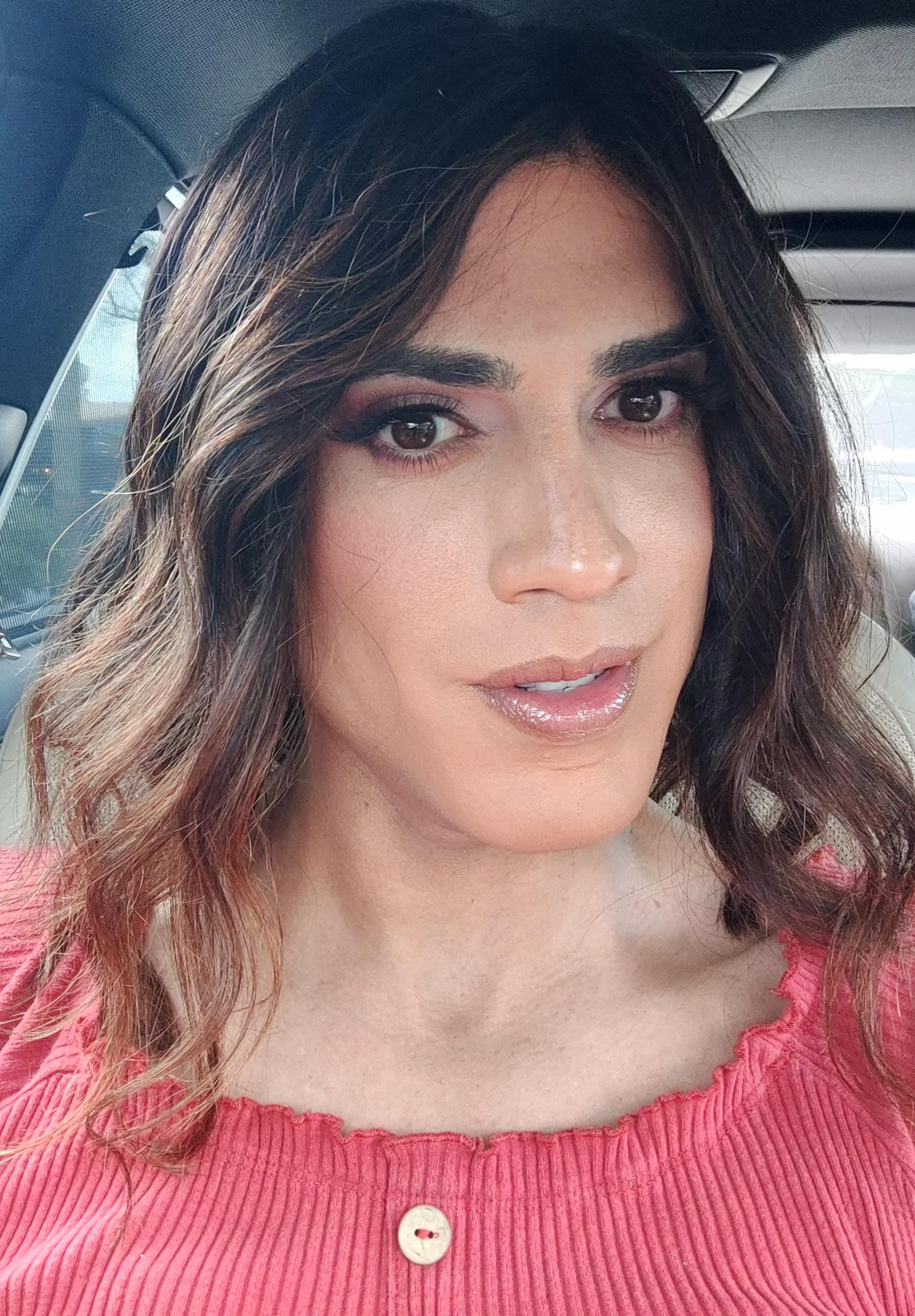 Waiting at the red light🚦, but feeling all shades of fabulous | Scrolller