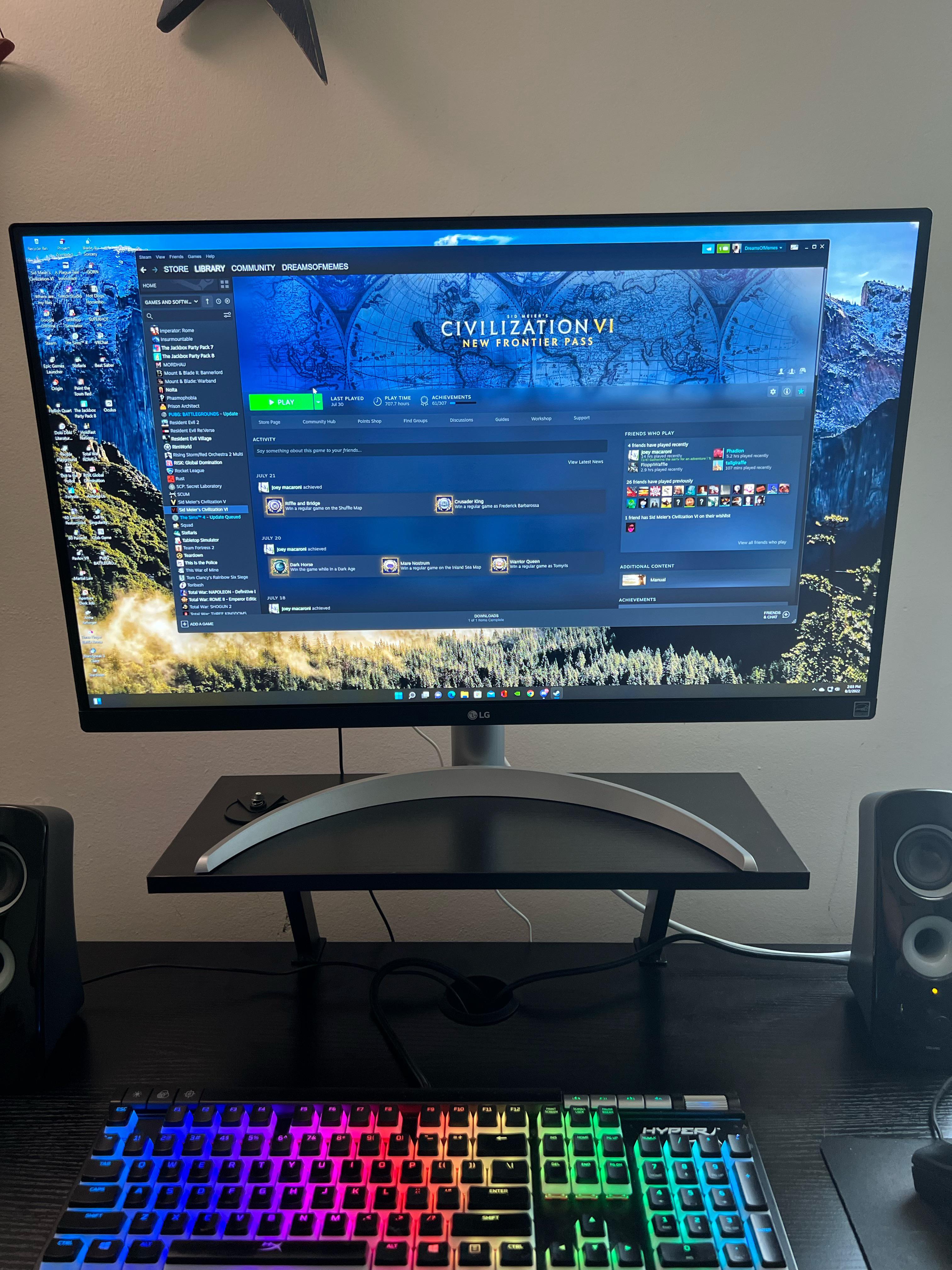 [help] How to minimize monitor shelf wobble | Scrolller
