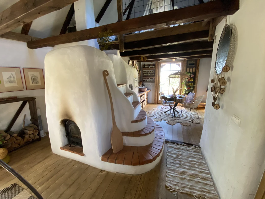 Cabin in Romania | Scrolller