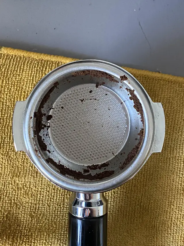 Coffee sticked to basket | Scrolller