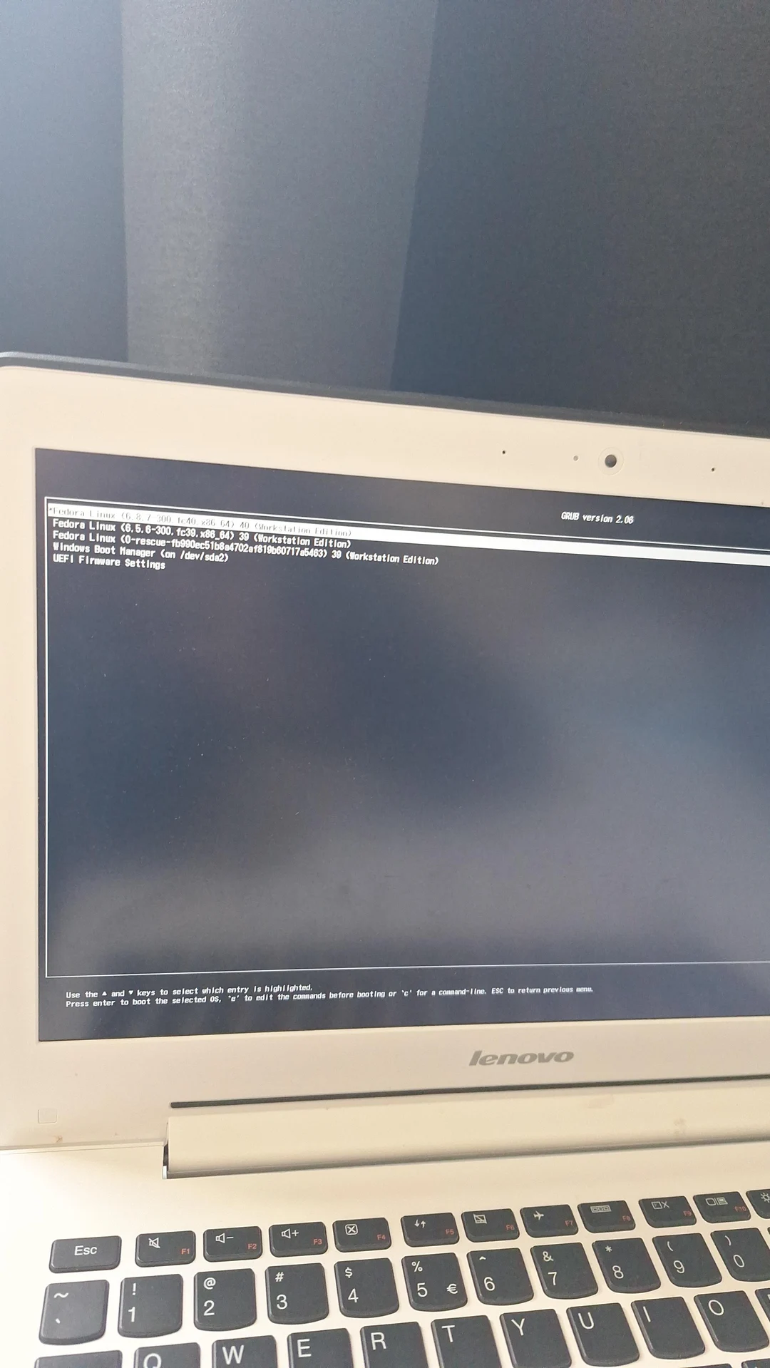 How to get rid of this boot screen | Scrolller