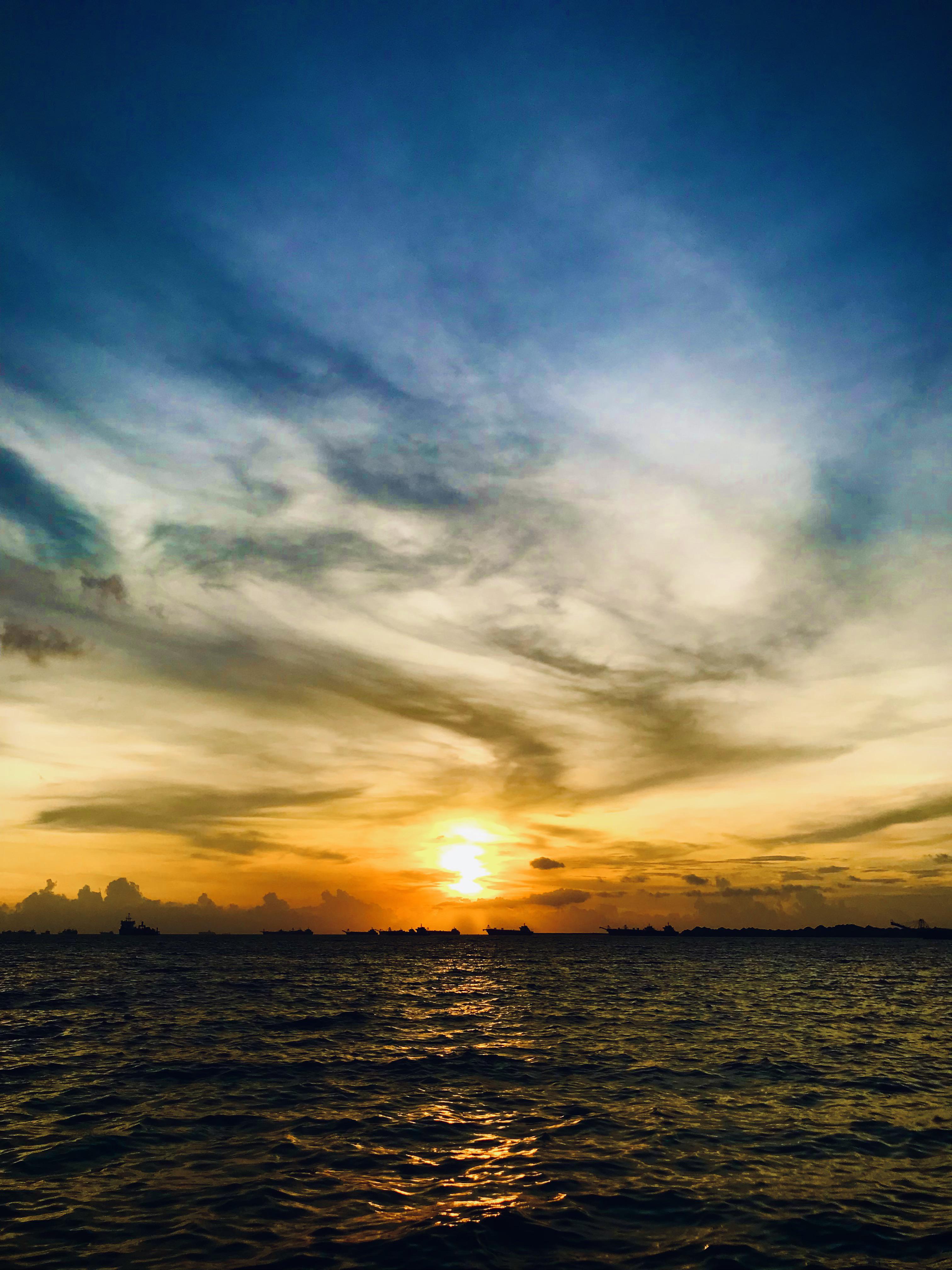 Manila Bay | Scrolller