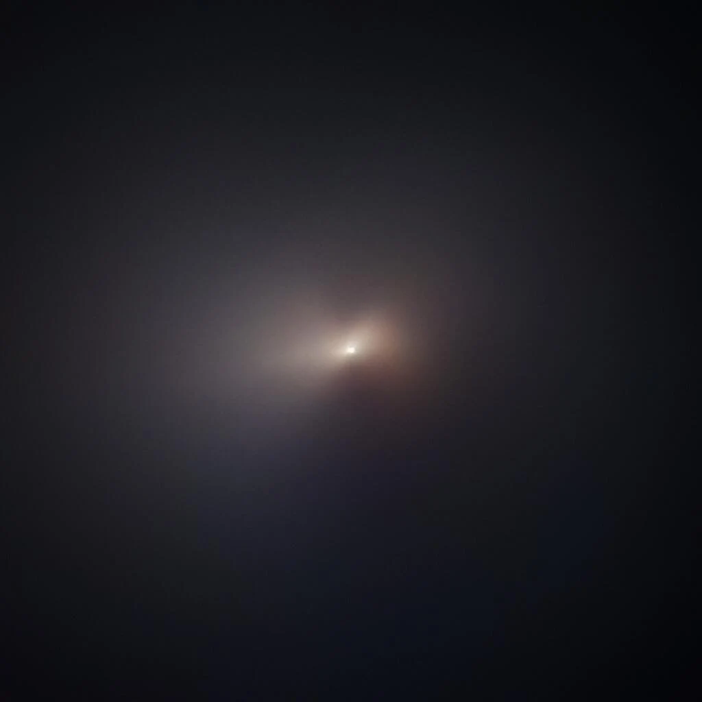 Hubble Captures Comet NEOWISE [Image Credit: NASA, ESA, Q. Zhang (California Institute of ...