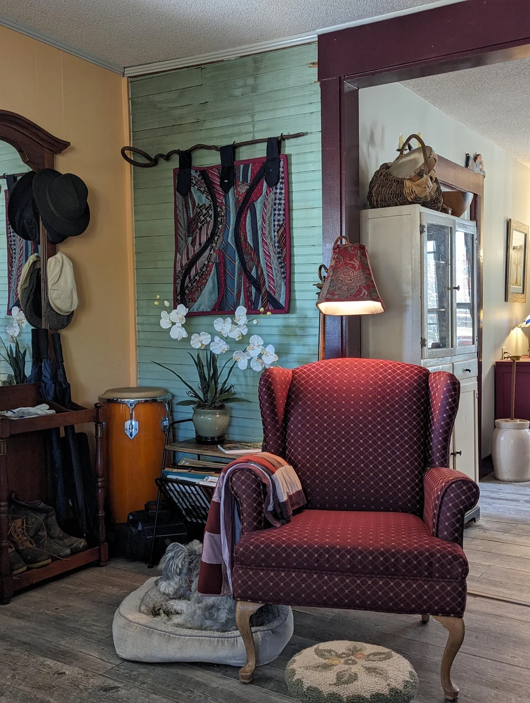 One of the cozy corners in my 1920s farmhouse | Scrolller
