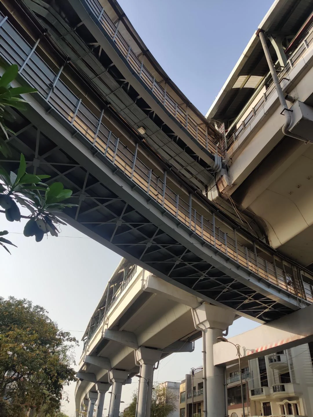 Love the structure..... | Scrolller