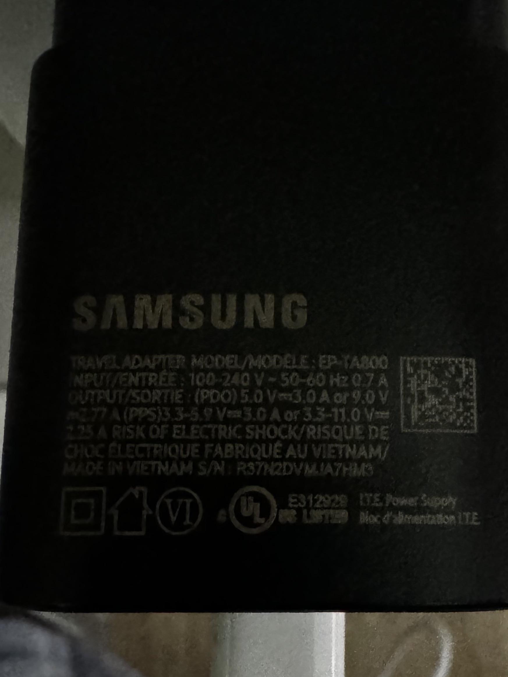 15 Pro Max charging issue | Scrolller