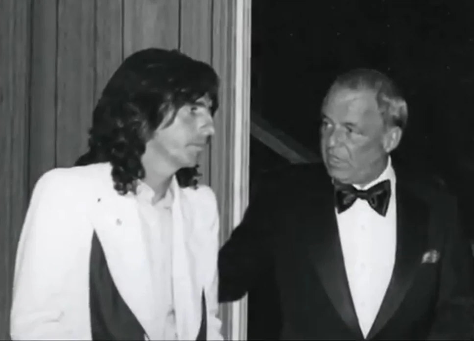 Alice Cooper and Frank Sinatra, backstage at a show in Las Vegas, NV 1976 | Scrolller