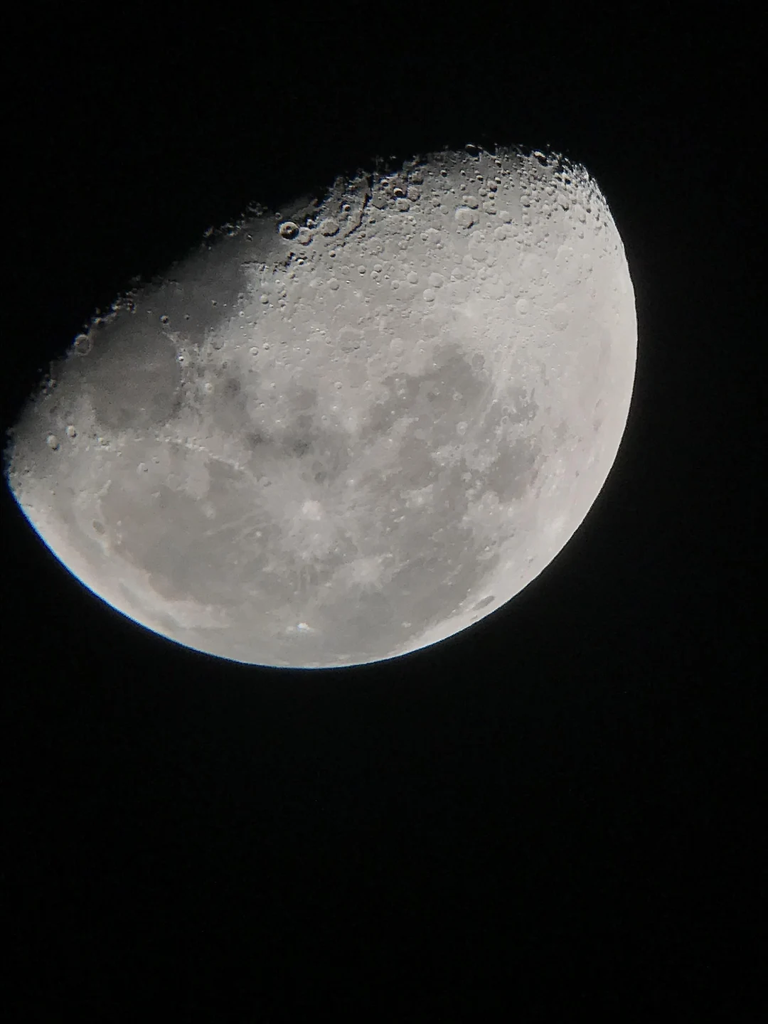 The moon through my telescope | Scrolller