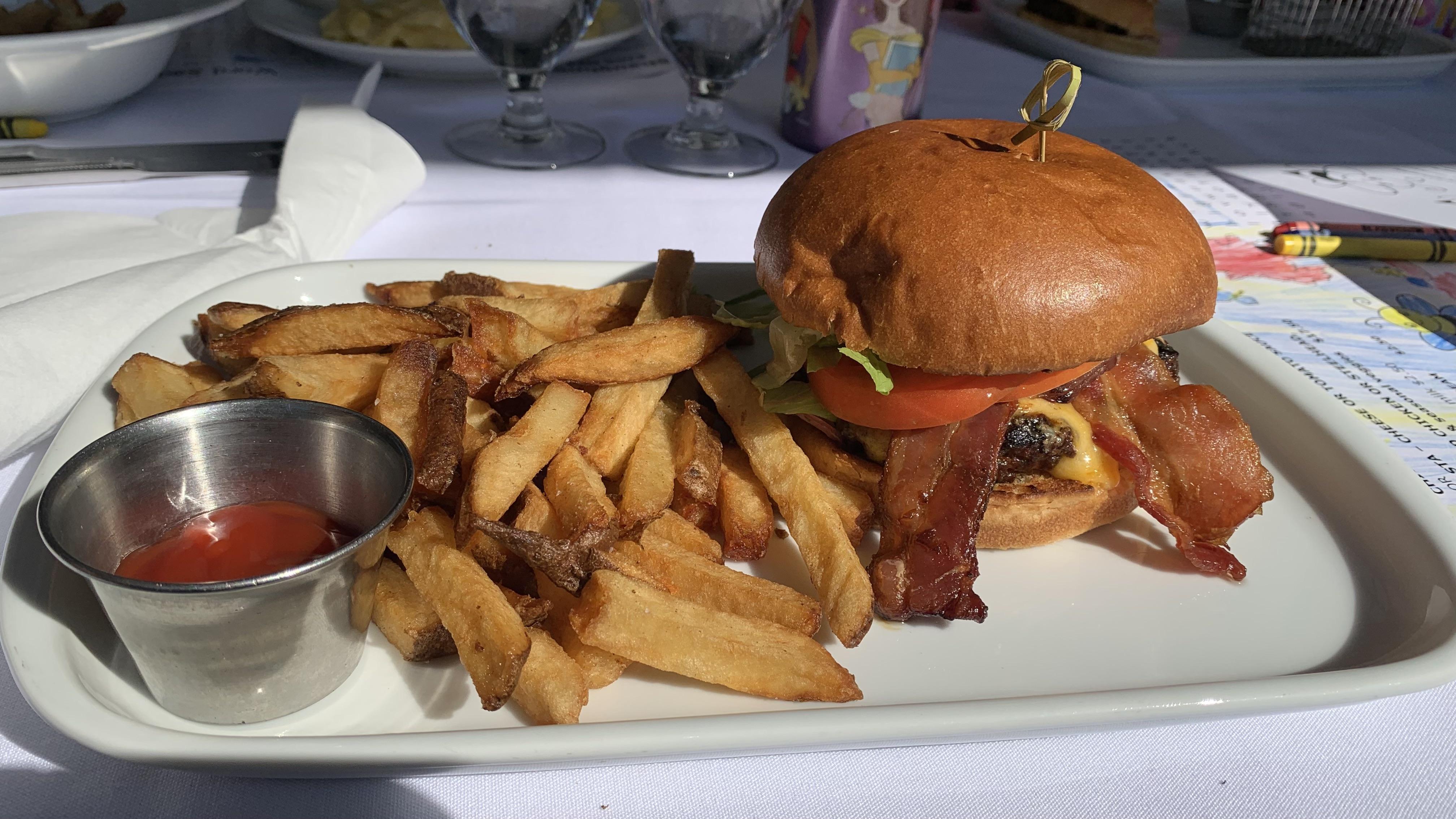 Burger made from scratch | Scrolller