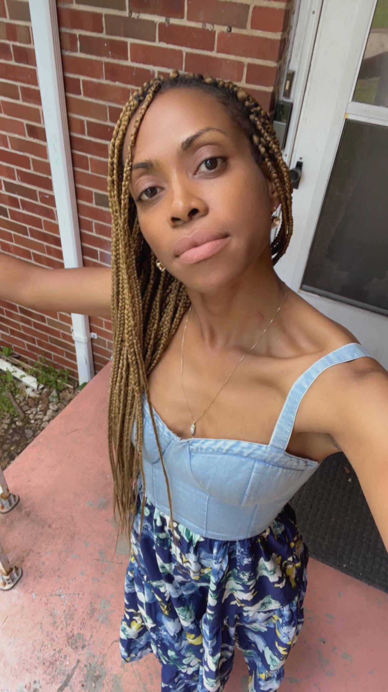 Hey guys it’s ur girl checkin in on my lovely peeps hope y’all are having a fabulous day!! Happy ...