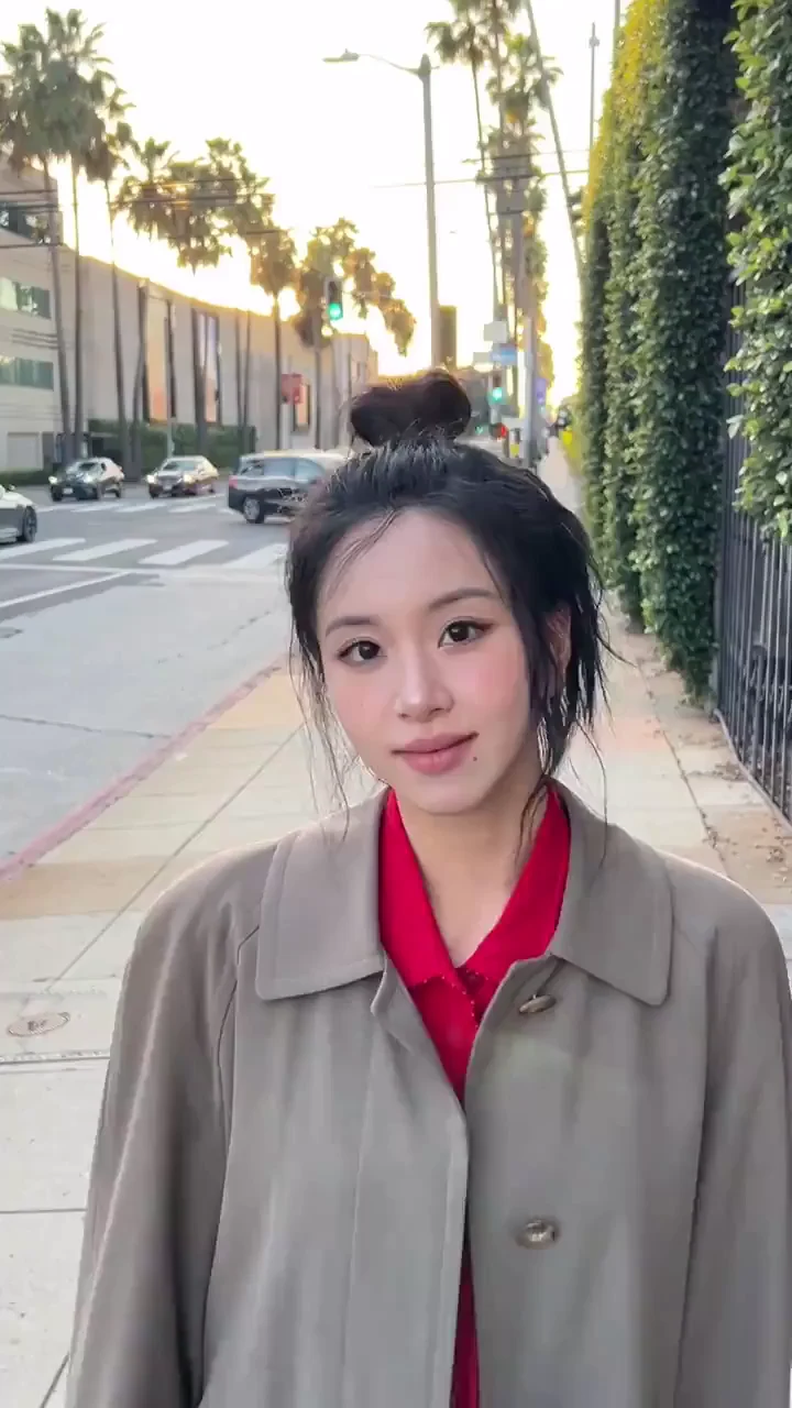 Discover more like Twice: 240301 Twitter Update - CHAEYOUNG's solo spark in LA☀ and Related ...