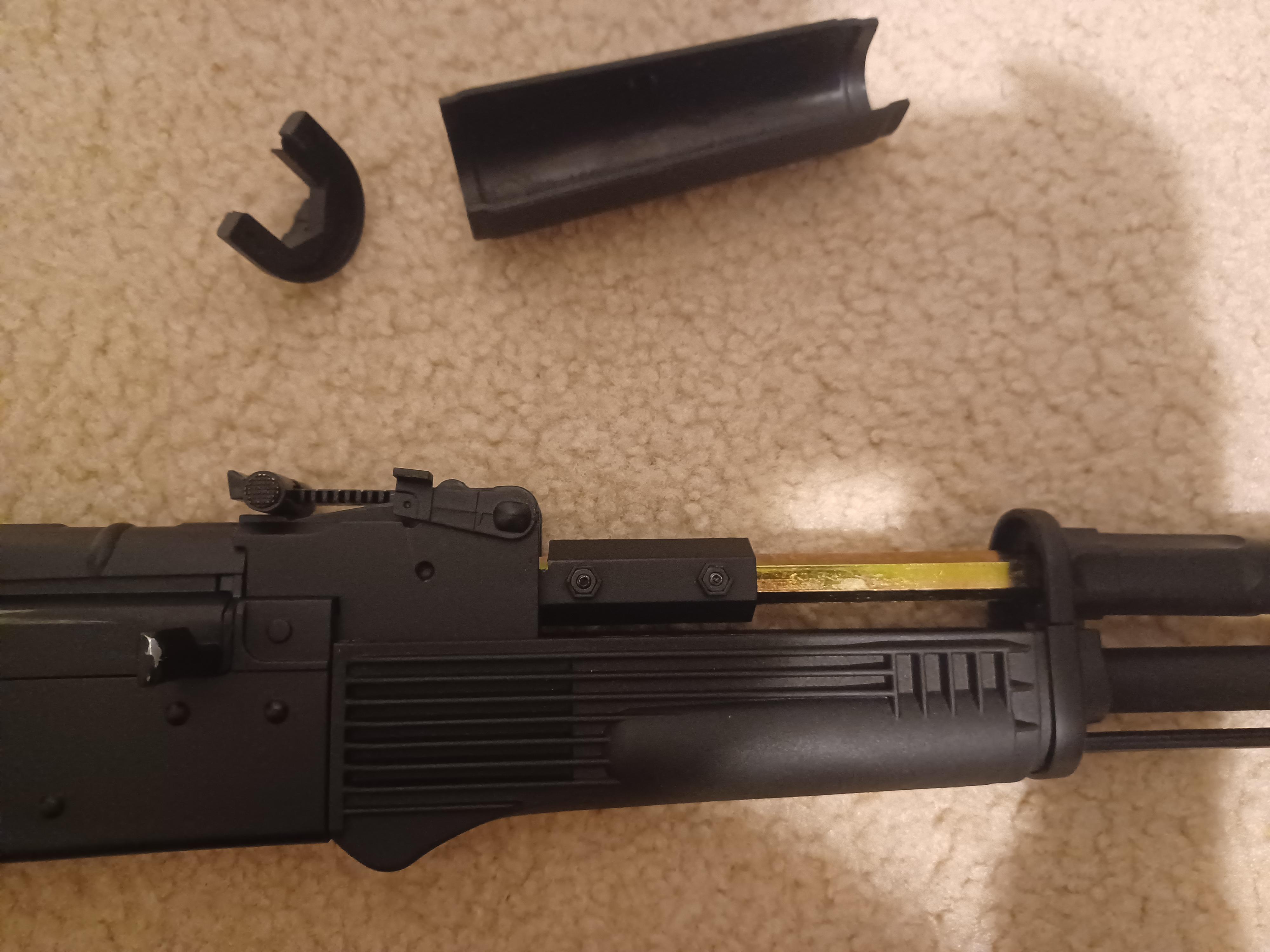 How can I reattach my upper handguard? (CM.031) | Scrolller