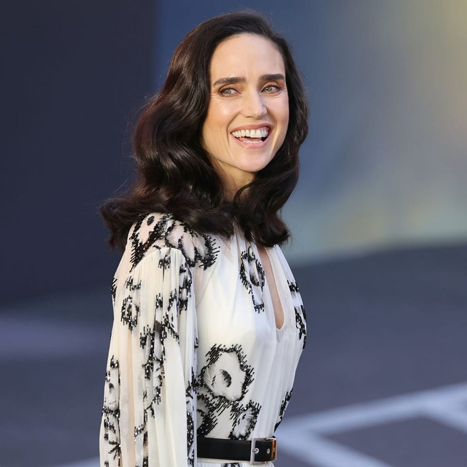 Jennifer Connelly Scrolller