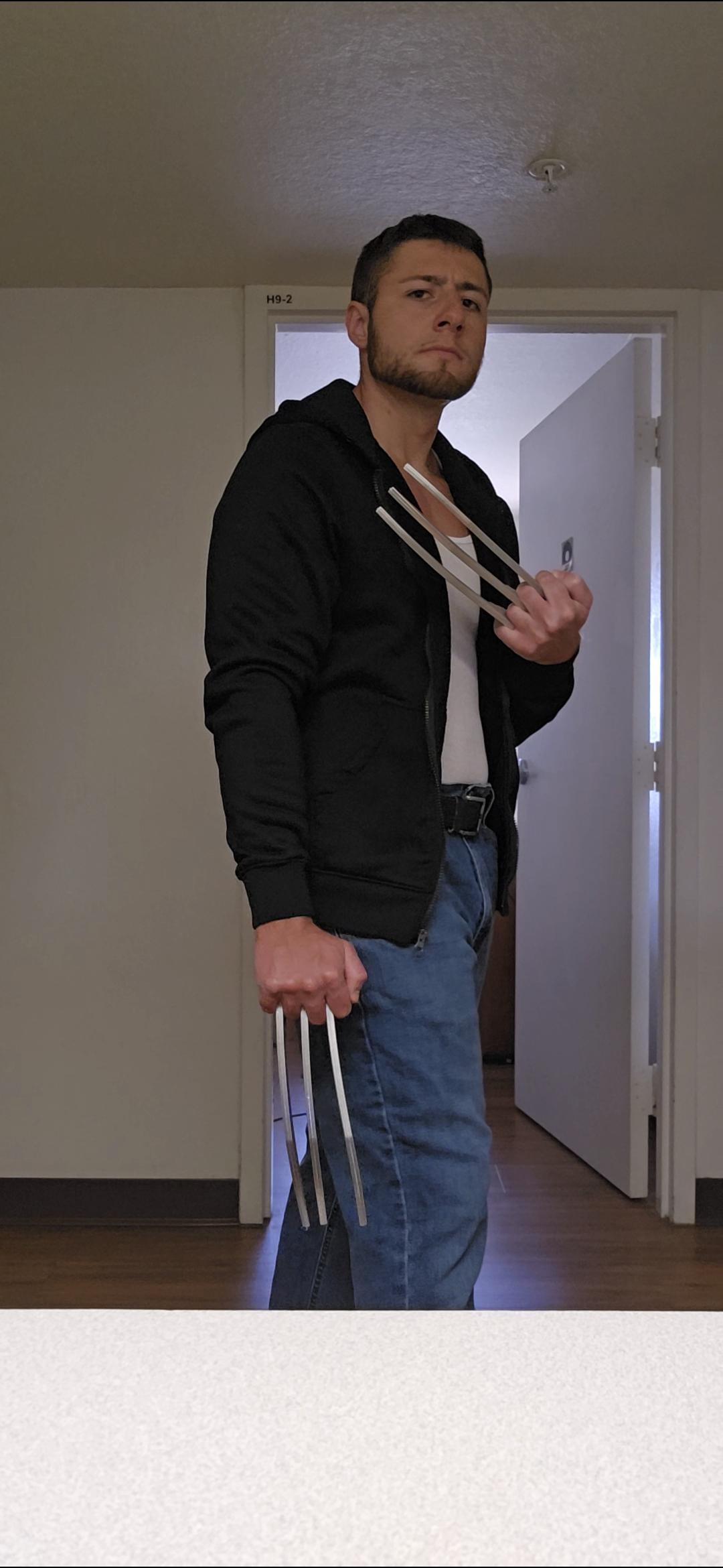 [Self] Logan (Wolverine) | Scrolller