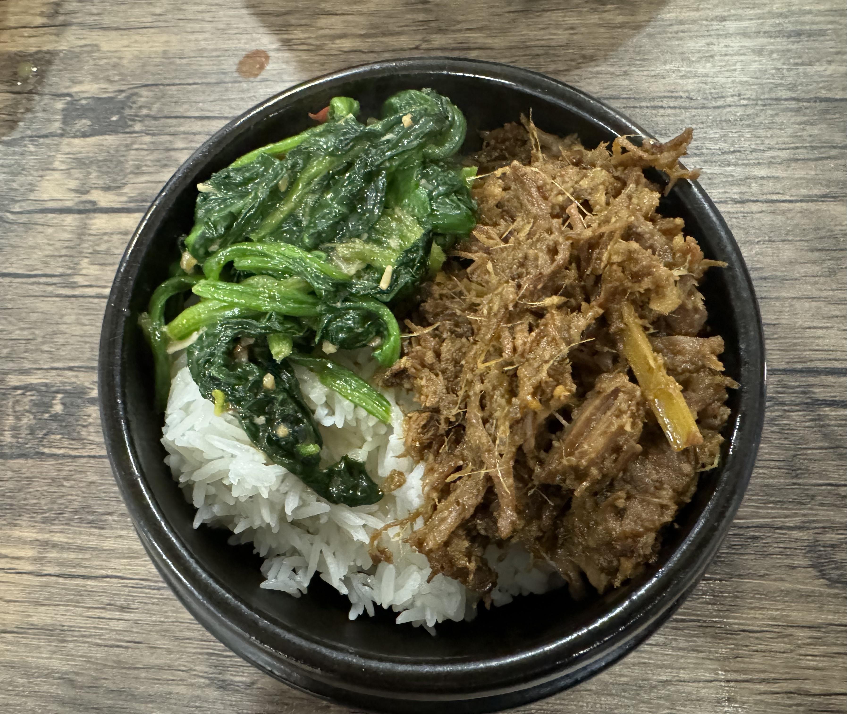[Homemade] Beef Rendang with Kangkung Belacan | Scrolller