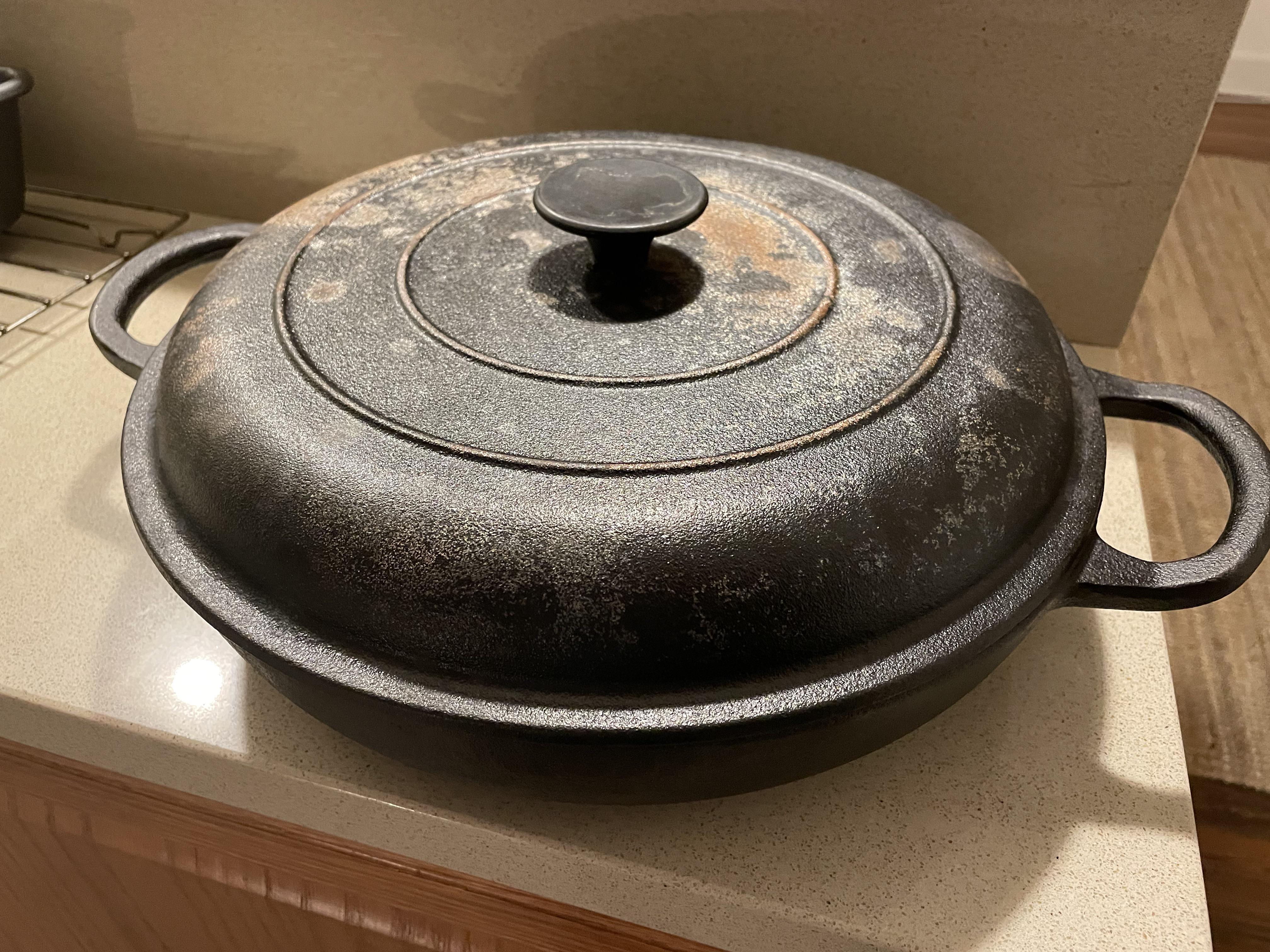 What is this, can I season it, and how? | Scrolller