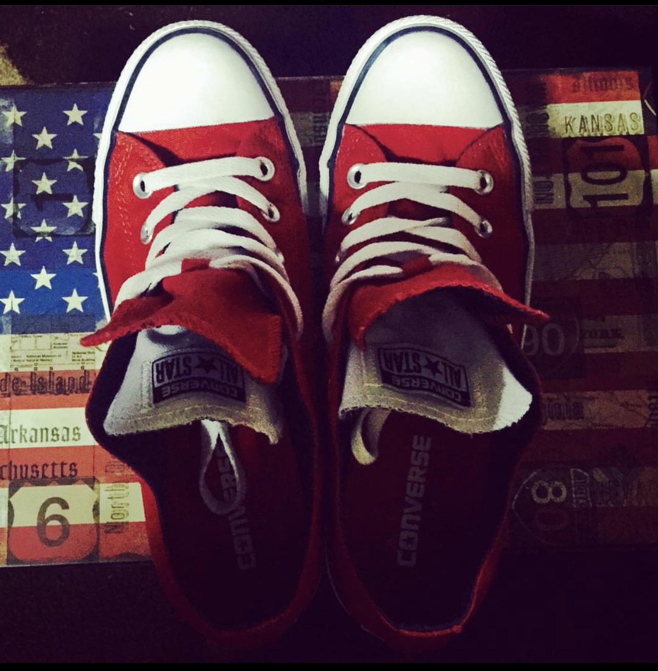 Converse | Scrolller