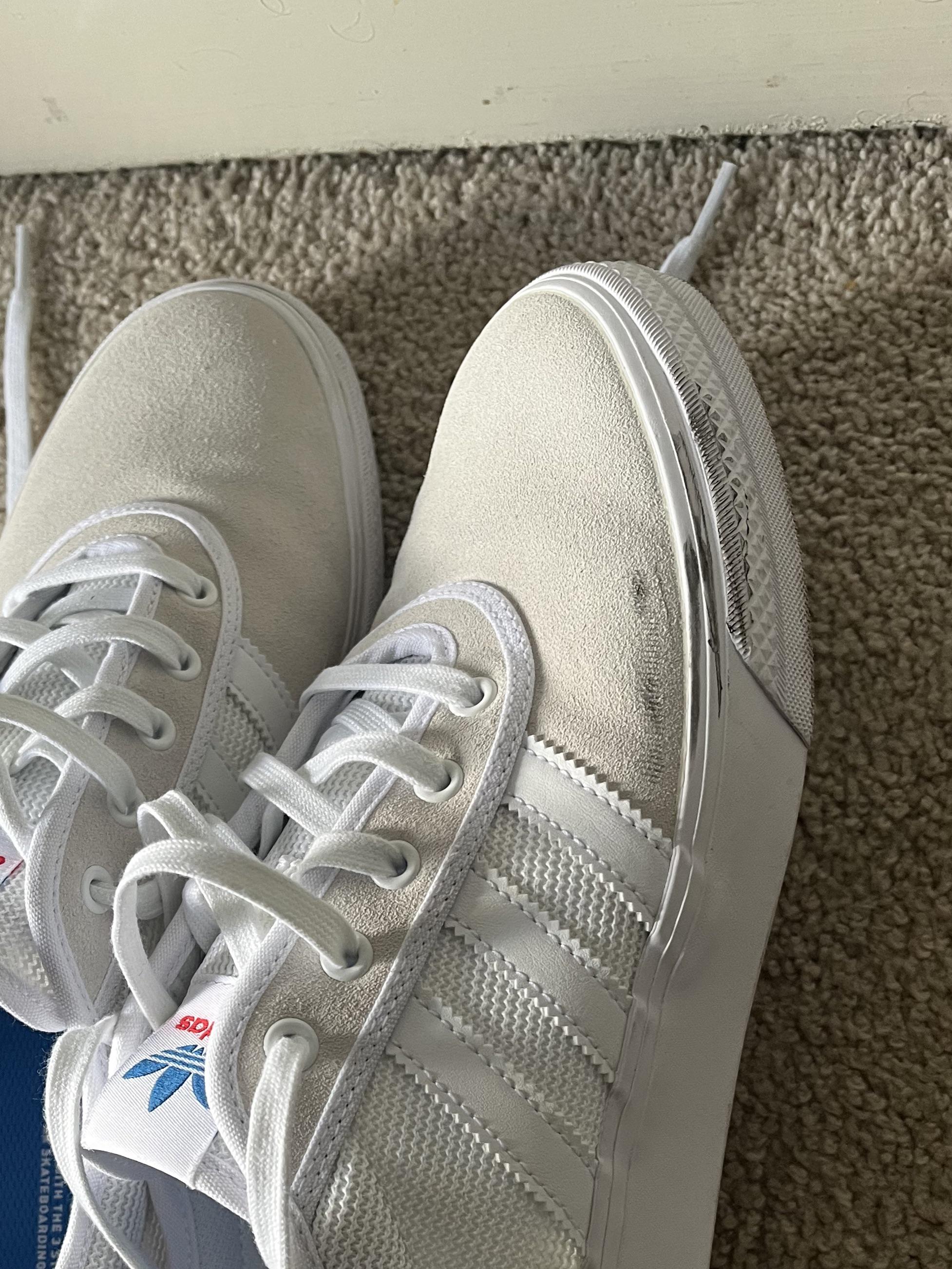 How to remove scuff mark | Scrolller