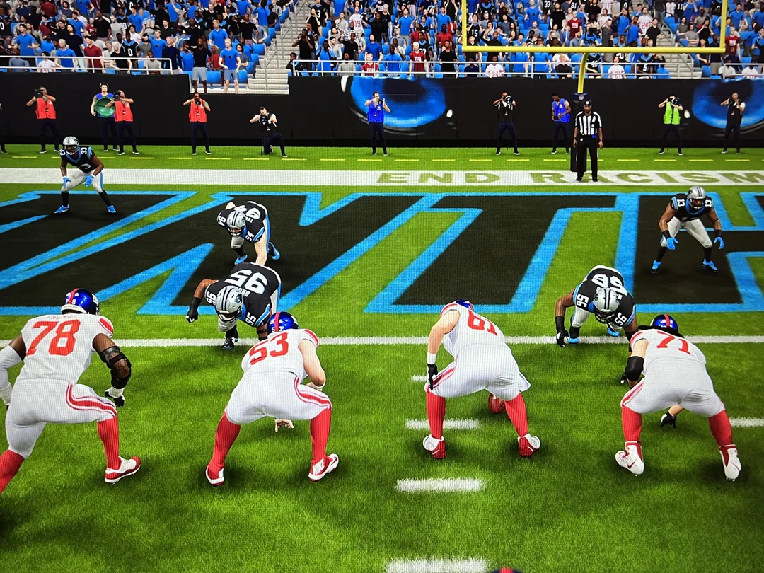 Has anyone ever seen this formation on defense? | Scrolller