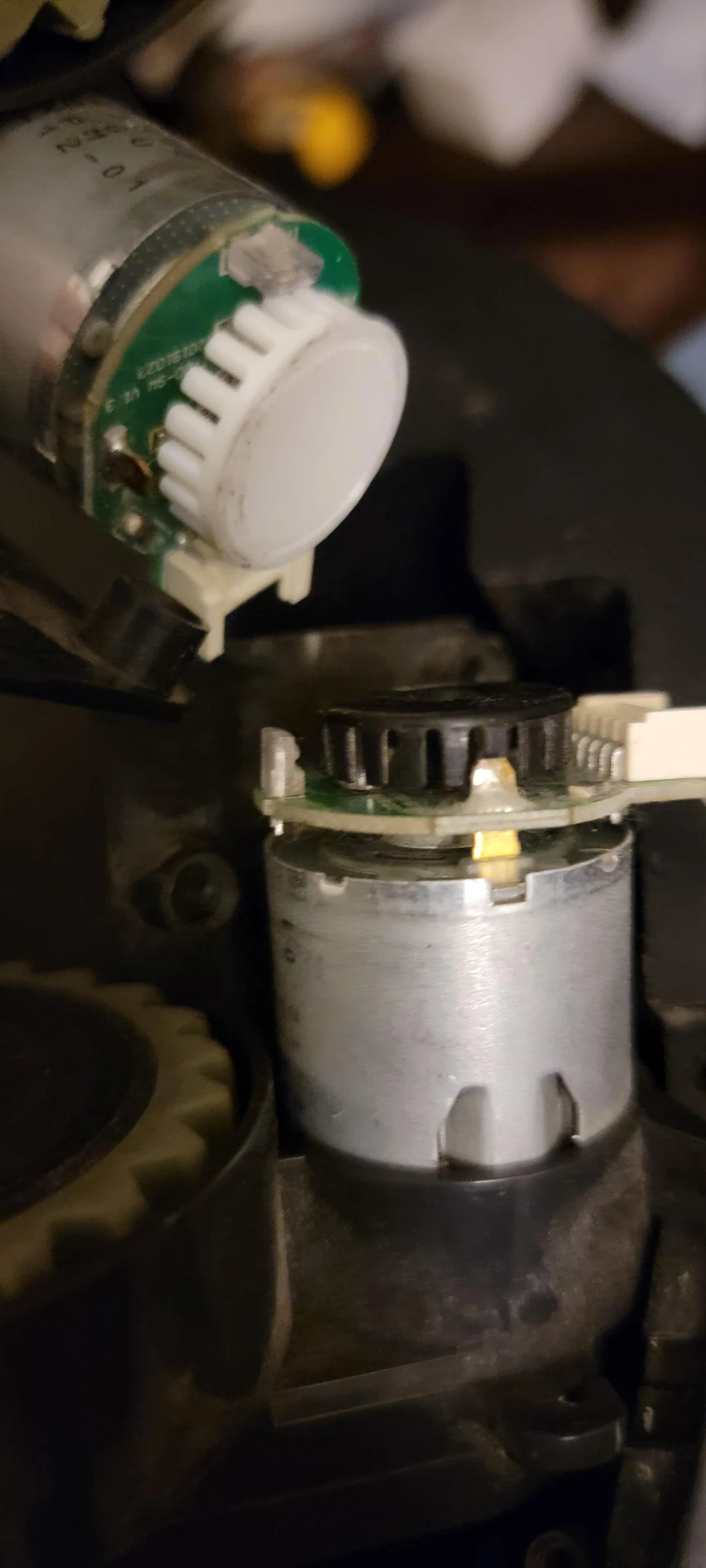 Encoder for motor | Scrolller